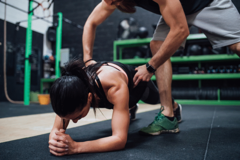 Como ganhar massa muscular depois dos 40 anos: o que realmente funciona? - Dra. Elisa Nico ...